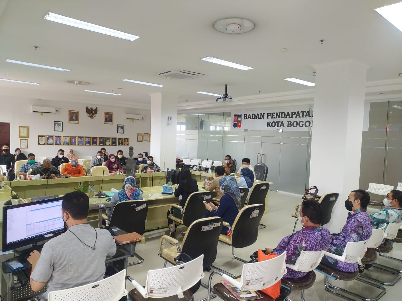 Bapenda Kota Bogor menerima Studi Banding dari Kota Gorontalo dan Kota ... Bapenda Kota Bogor menerima Studi Banding dari Kota Gorontalo dan Kota ...